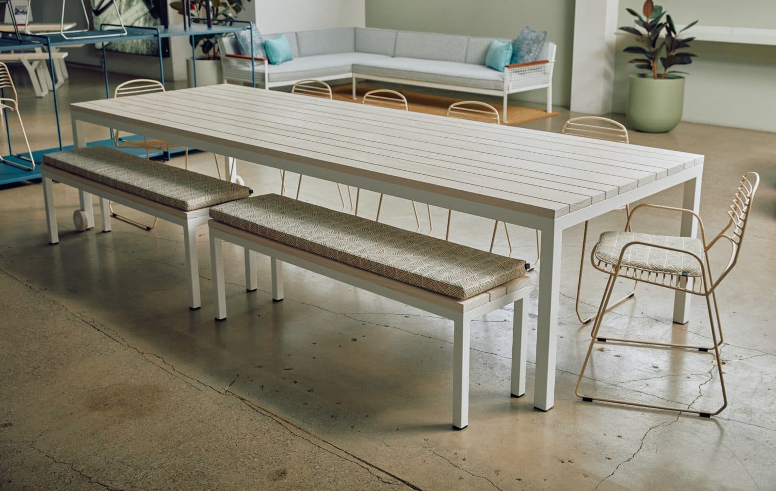 Linear Table | Luxury Modern Outdoor Table | Made by Tait.